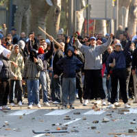 How to Survive a Riot - Spy Briefing