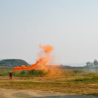 3 Lightweight and compact signal flares for your kit - Spy Briefing